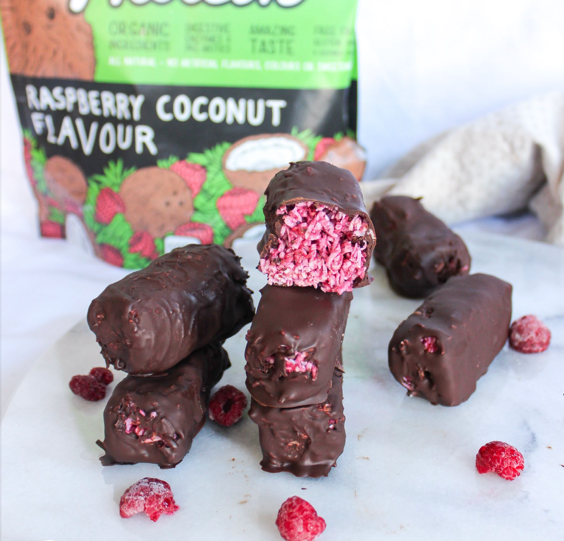 Coconut Berry Bites | No-Bake Vegan Snack with Protein & Chocolate